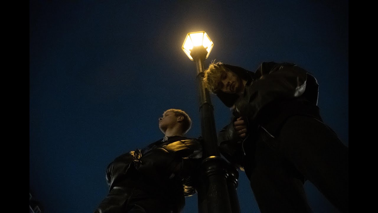 Eyyteen - YEYE ft. mikoll (Official Video) - YouTube Music