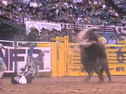 Red Wolf vs Aaron Semas - 94 NFR, Rd 1 - YouTube
