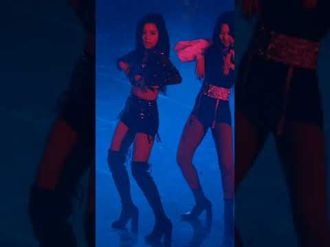 BOOMBAYAH-BLACKPINK Jisoo fancam show