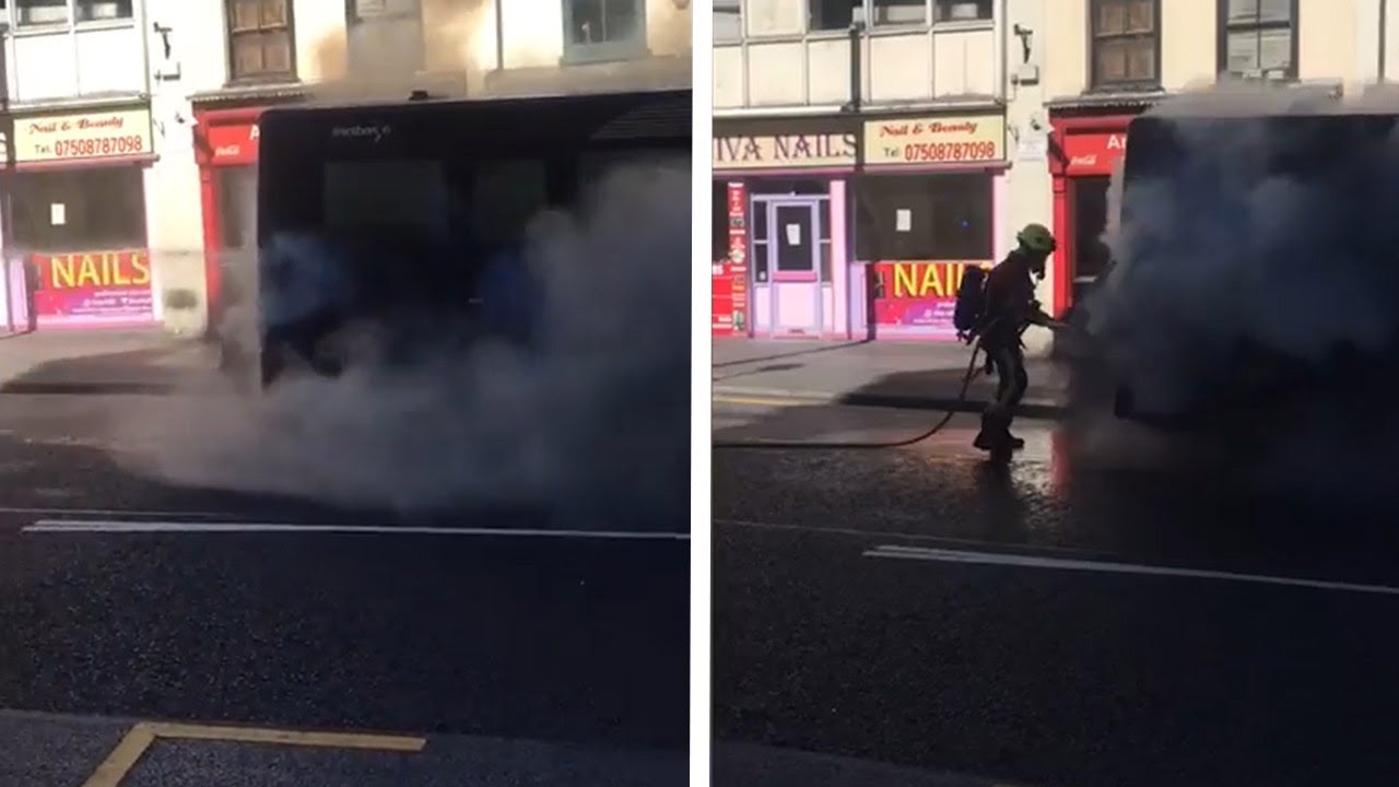 Bus Catches Fire In Nottingham - YouTube