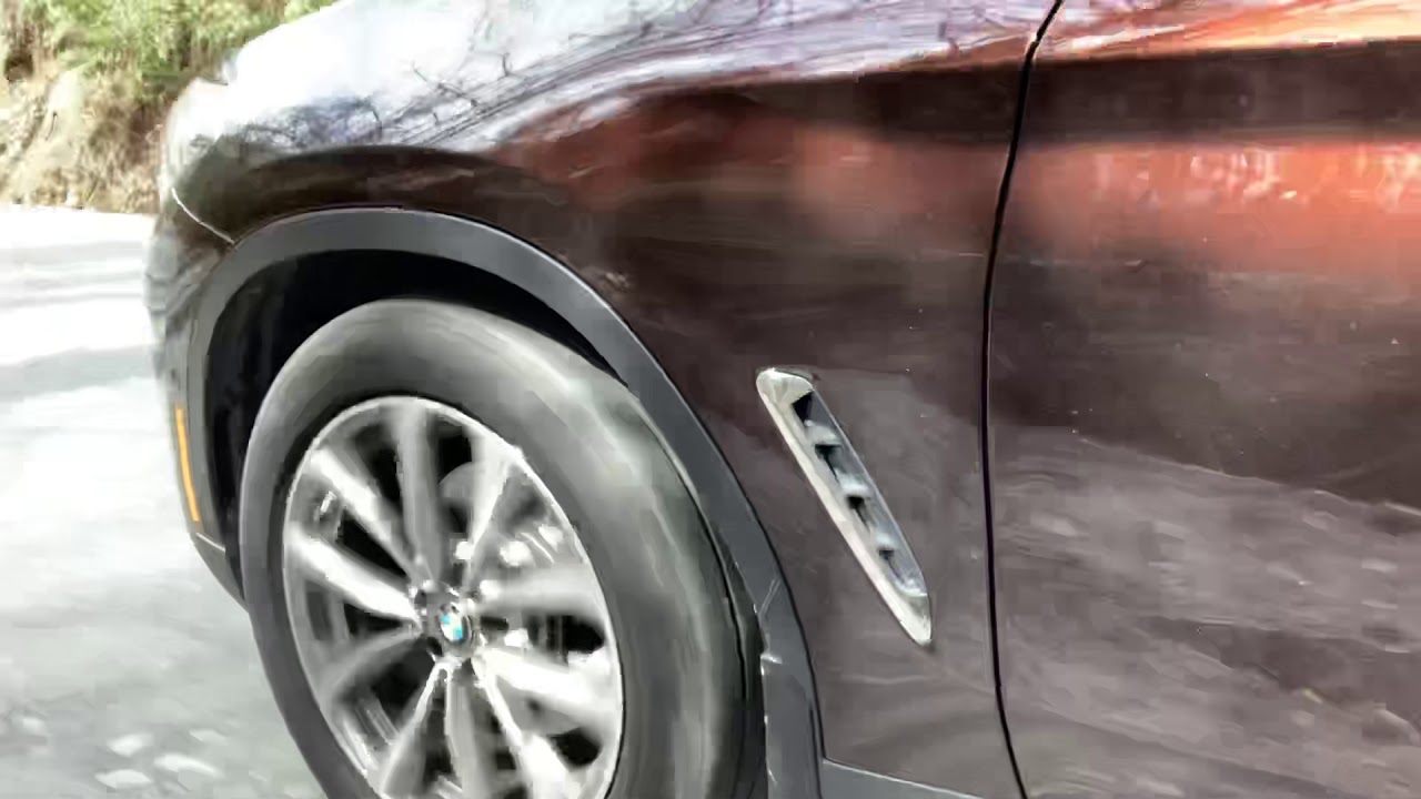 BMW floating hub demo - YouTube
