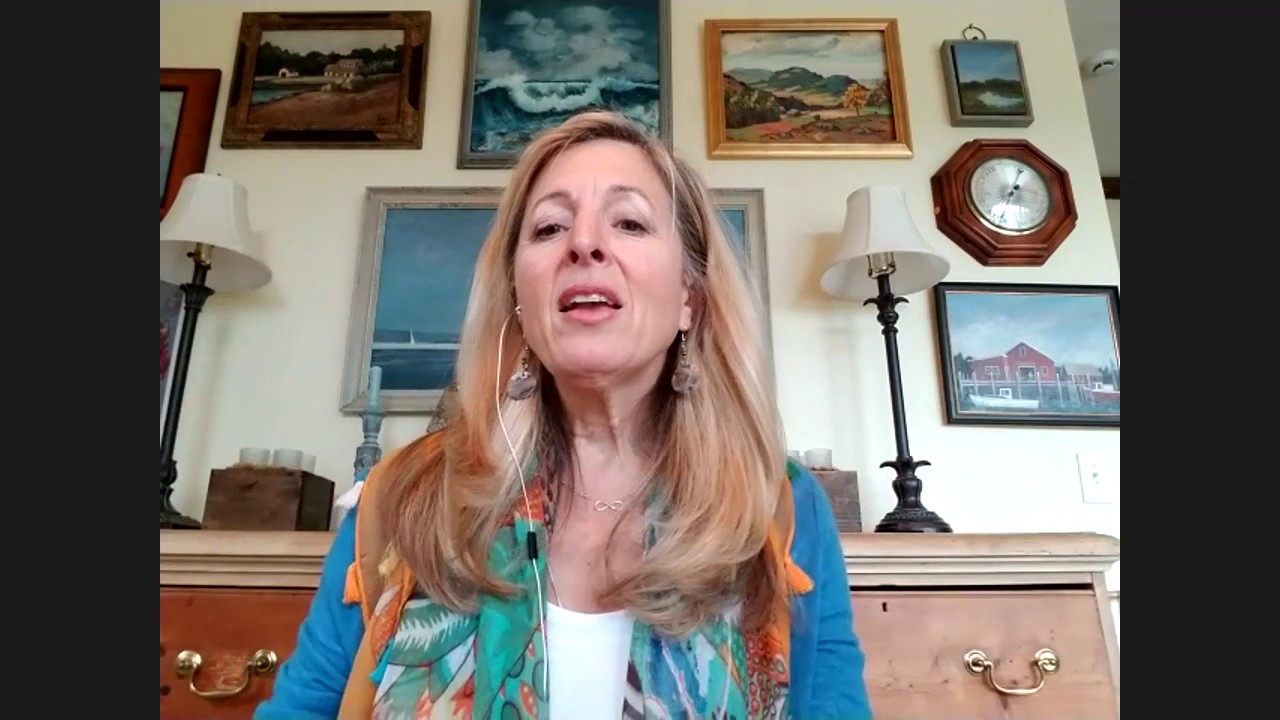 Dowsing with Hope Fitzgerald on the edge - YouTube