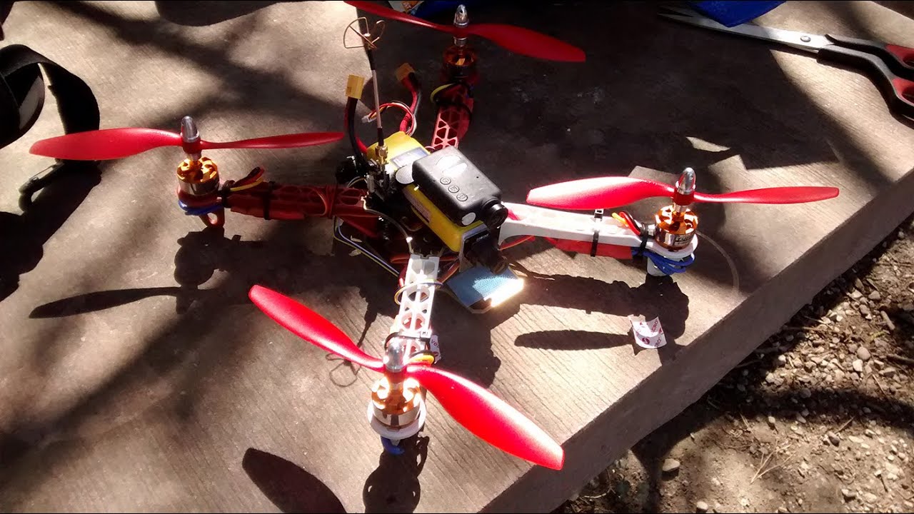 Quadcopter Dji F330 CC3D FPV Eachine 700tvl - YouTube