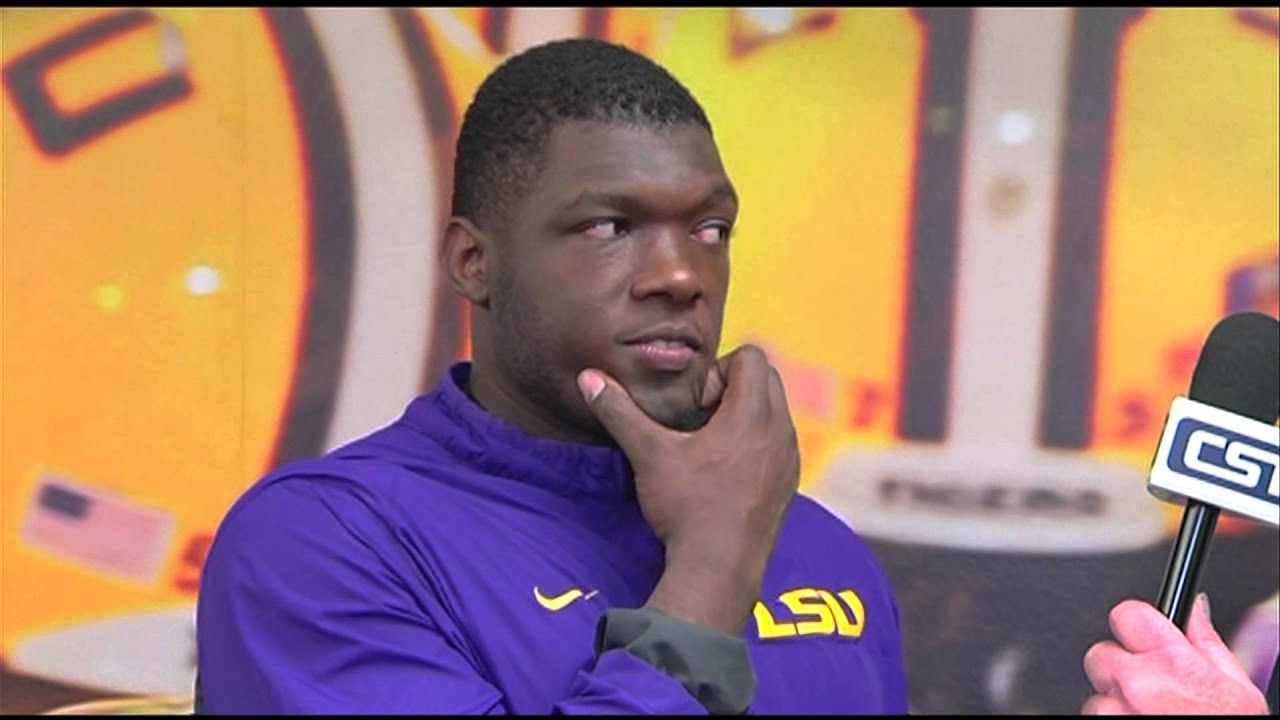 LSU Postgame Ronnie Rantz Interviews Lewis Neal - YouTube