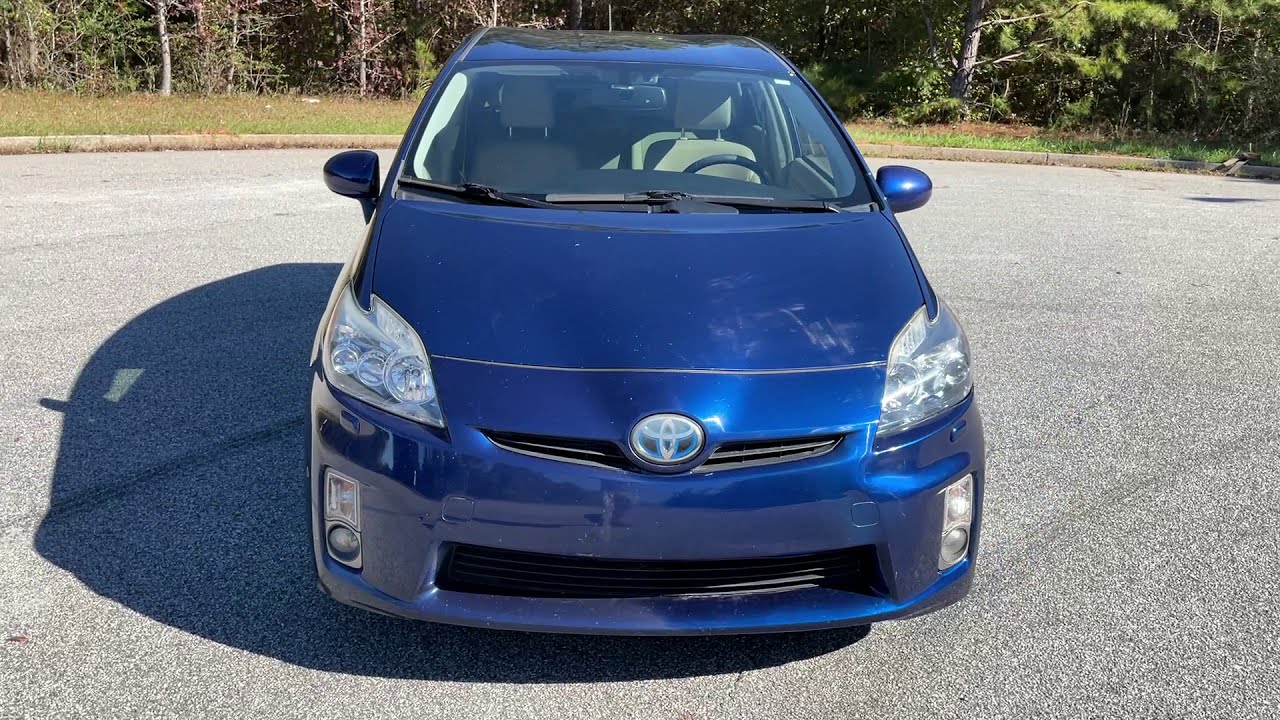 2010 Toyota Prius V - YouTube
