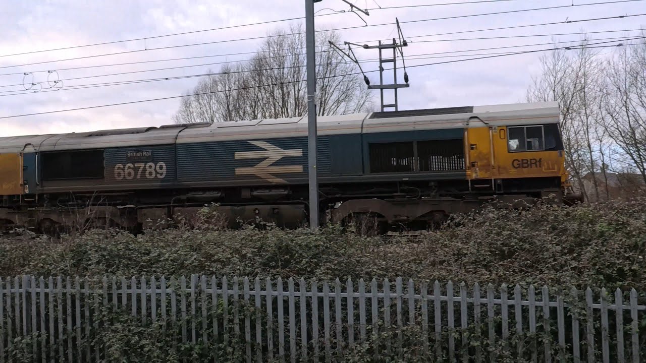 66789 'British Rail 1948 1997' and 66733 'Cambridge PSB' - YouTube