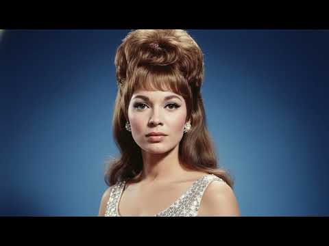 Hande Yener - Kim Bilebilir Aşkı (1960's Soul Version)