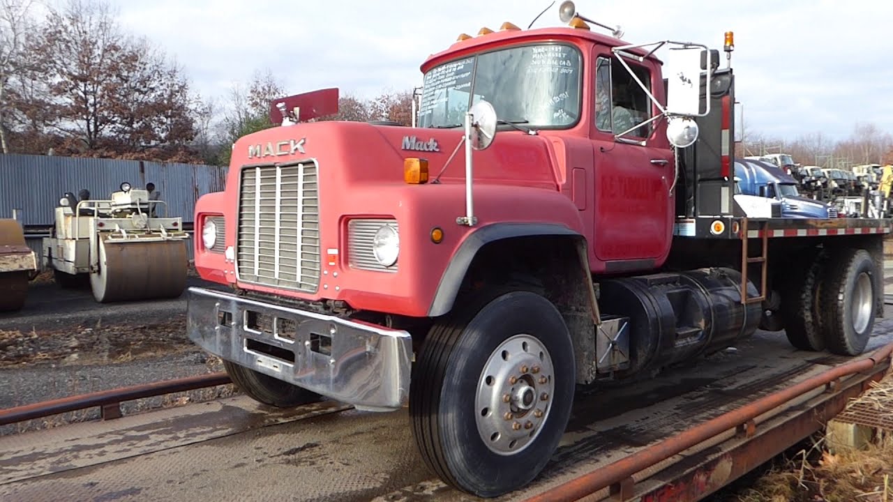 1989 Mack R688T Single Axle Flatbed Truck - TRO 1120201 - YouTube