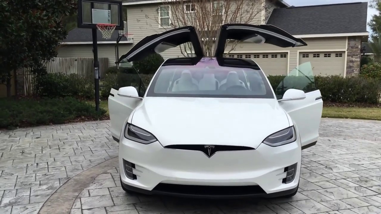 Tesla Model X P90D Full HD - YouTube