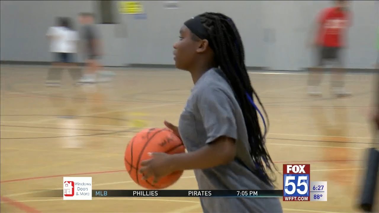 Ayanna Patterson hosts EmPower Forward basketball skills camp - YouTube