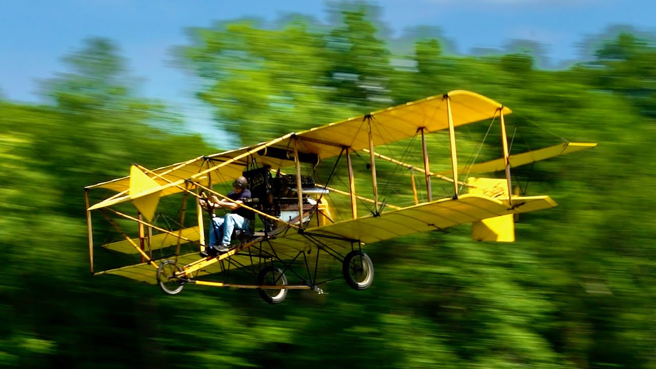 Flying the 1911 Curtiss Pusher Model D at the Old Rhinebeck Aerodrome - YouTube