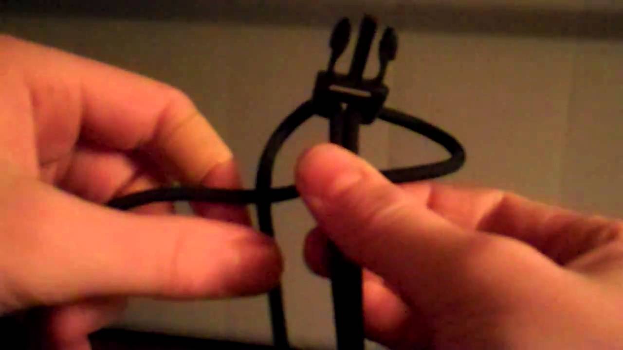 How To Make a Cobra Weave Paracord Bracelet - YouTube