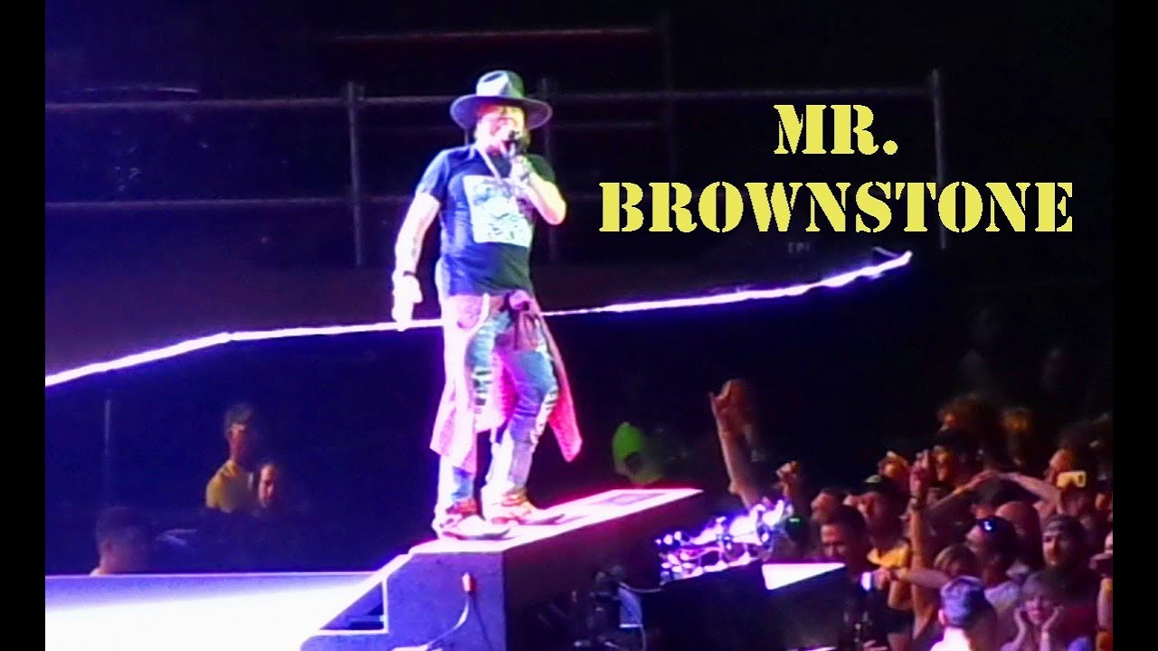 Guns N Roses LIVE 2017 - Mr. Brownstone - Regina, Canada 8-27-2017 ...