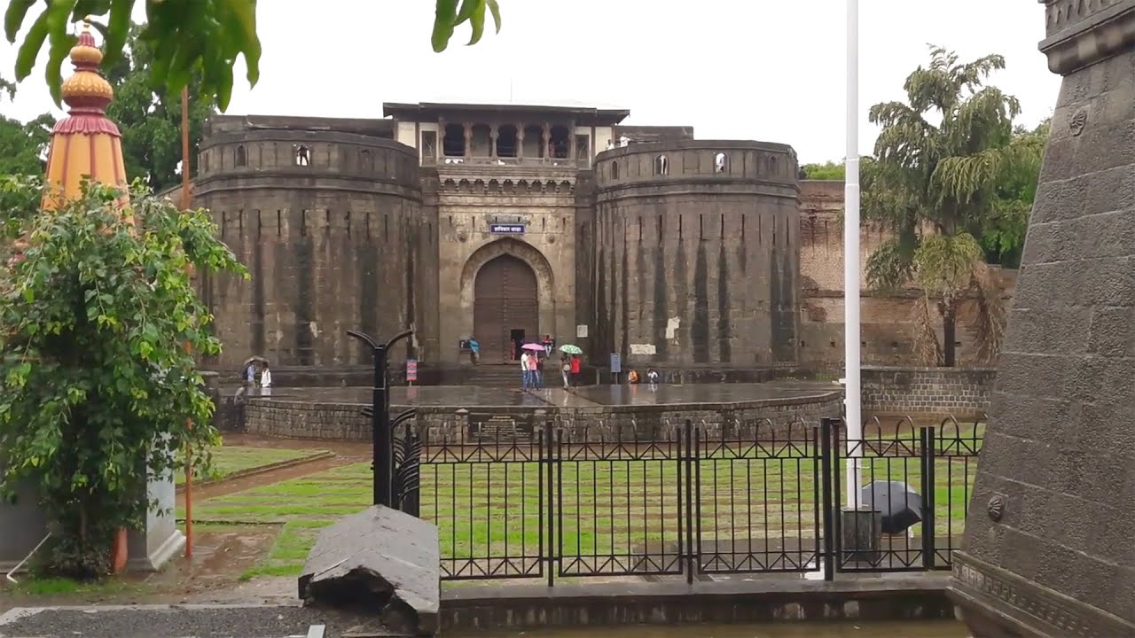 Pune City Travel Video | The City of Life | Artist Vinod | - YouTube