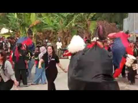 #BANTENG.E DI SAWER ( LC )