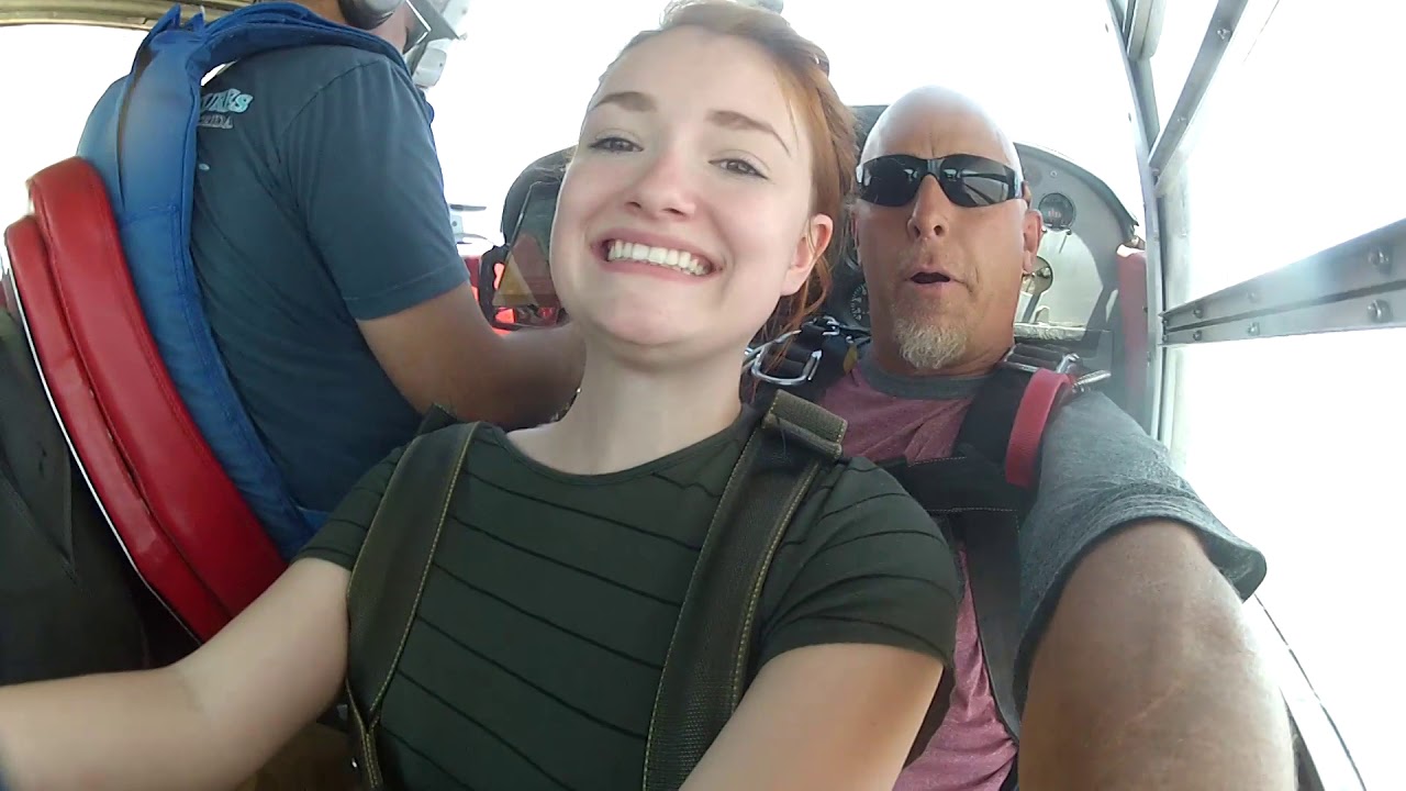 Keyaira Phoenix Skydive Center - YouTube