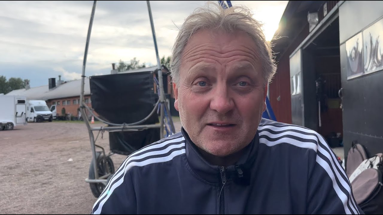 Håkan Arvidsson efter segern med San Moteur hemma på Färjestad - YouTube