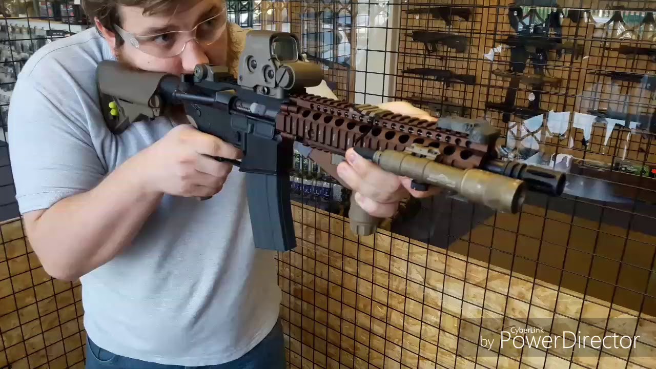 Using a DAS GBLS GDR15 electric 'gas style' system airsoft mk18 - YouTube