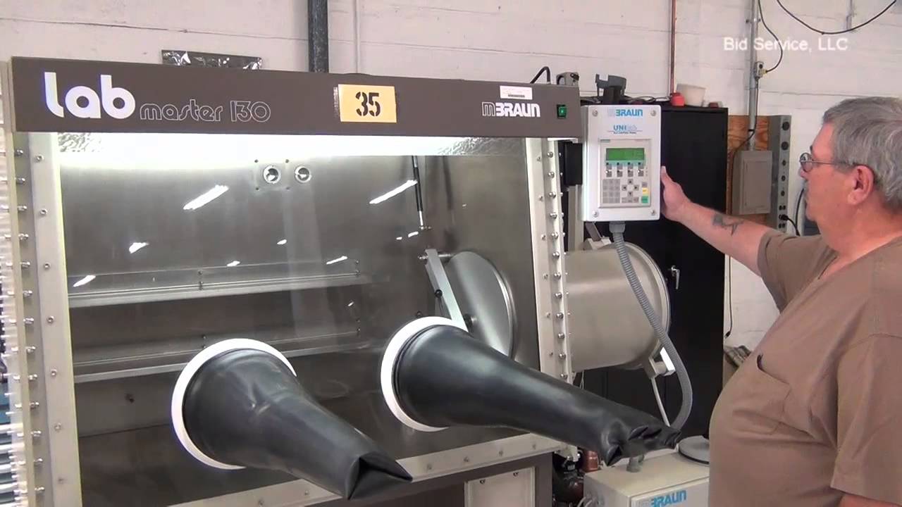 Mbraun Labmaster 130 Glovebox #58133 - YouTube