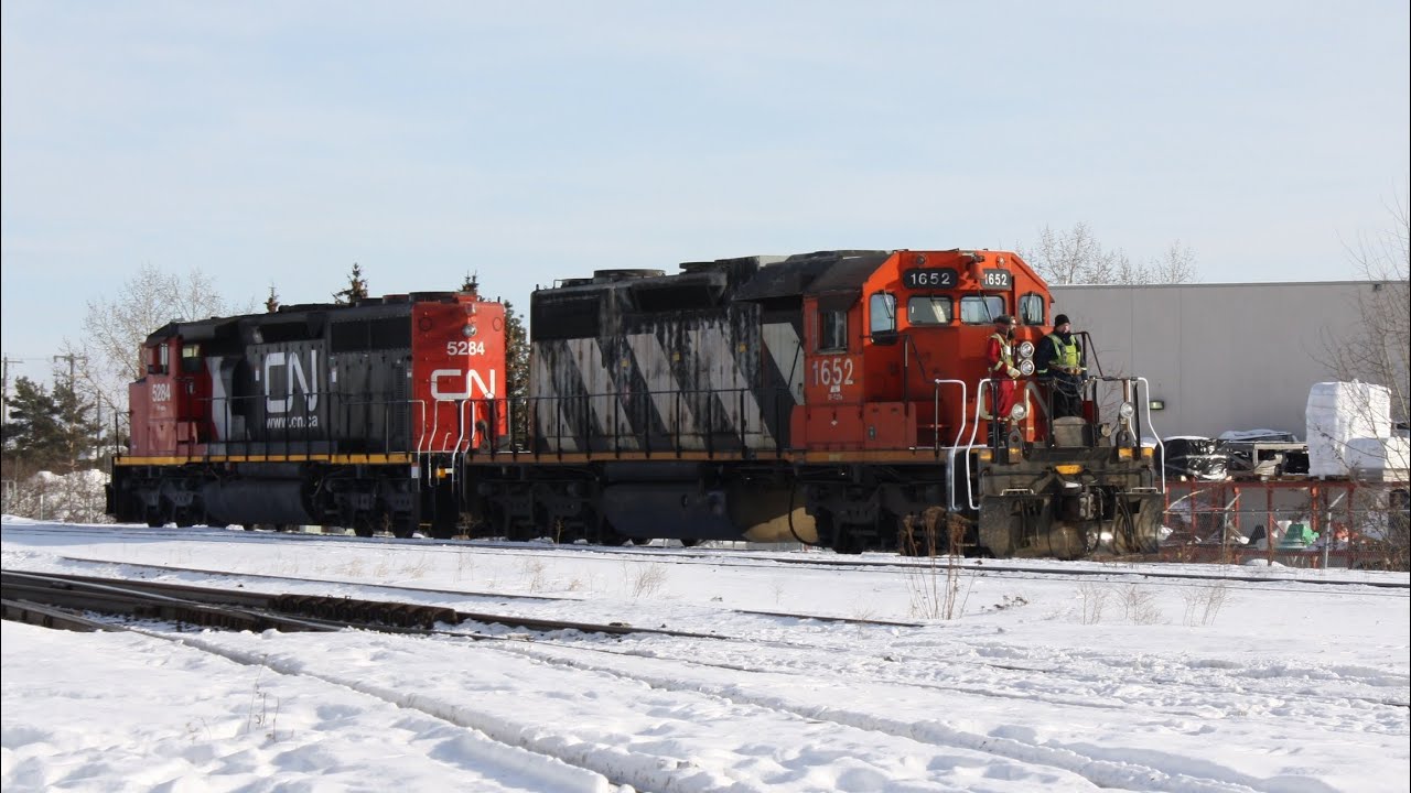 RARE! CN SD38-2 Leading a Small Power Move! - YouTube