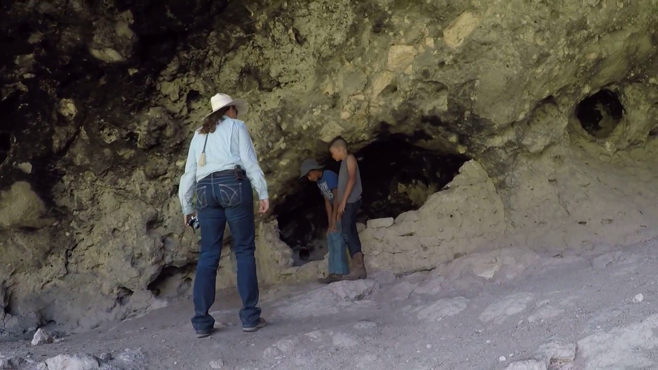 Geronimo Trail Guest Ranch: Cliff Dwelling Hike - YouTube