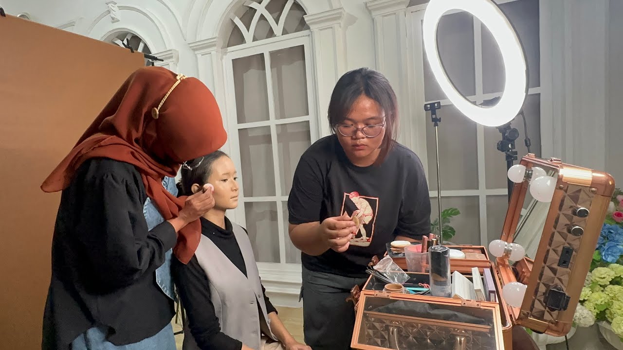 BISMILLAH NGETERNO REVA PRIVATE CLASS MAKE UP PEMIRSA - Semangat Nduk kamu hebat 😘🤗 - YouTube