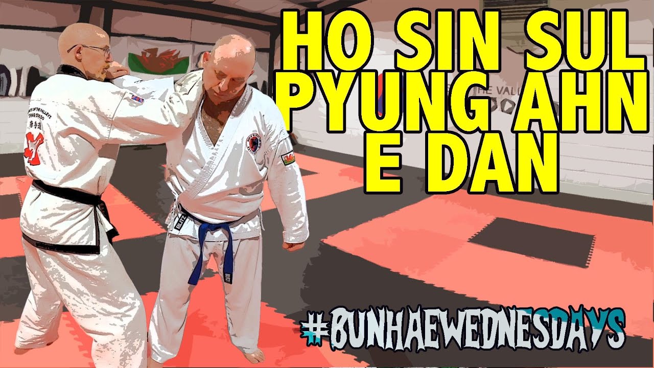 Bunhae Wednesdays -Pyung Ahn E Dan (Opening Sequence) - YouTube