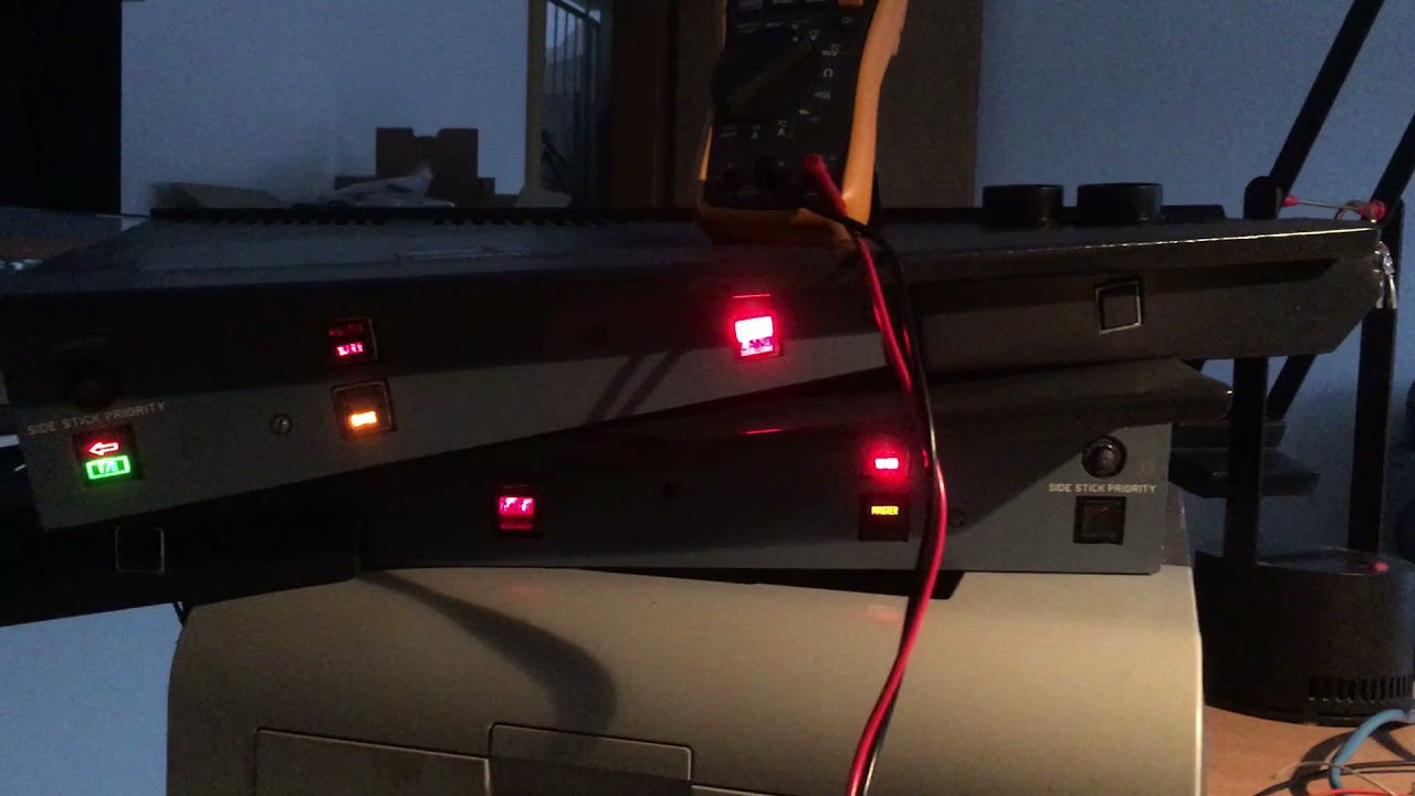 On a party with the Airbus A320 Glareshield and Gear Panel - YouTube