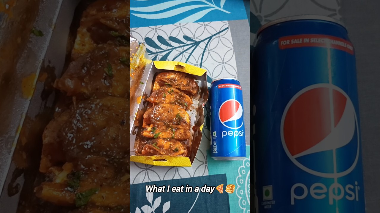 What I eat in a day🍕🥞 #shorts #food #foodie - YouTube