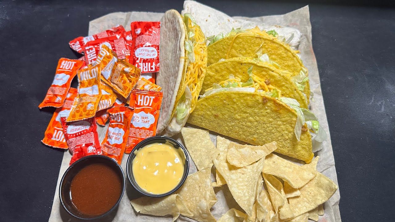 ASMR Taco Bell Crunchy Tacos, Burrito, Chips LOT'S OF SAUCE Whispered ...