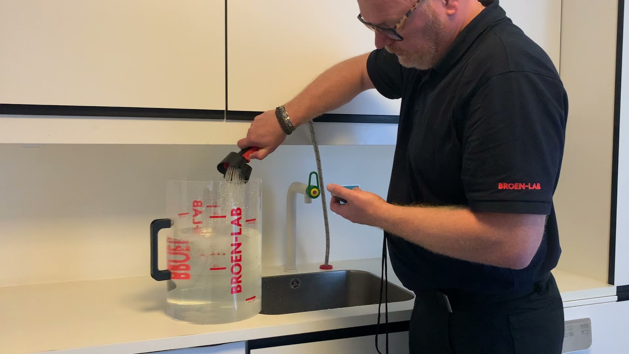 BROEN LAB Test of Hand held Eye Shower Flow Rate - YouTube