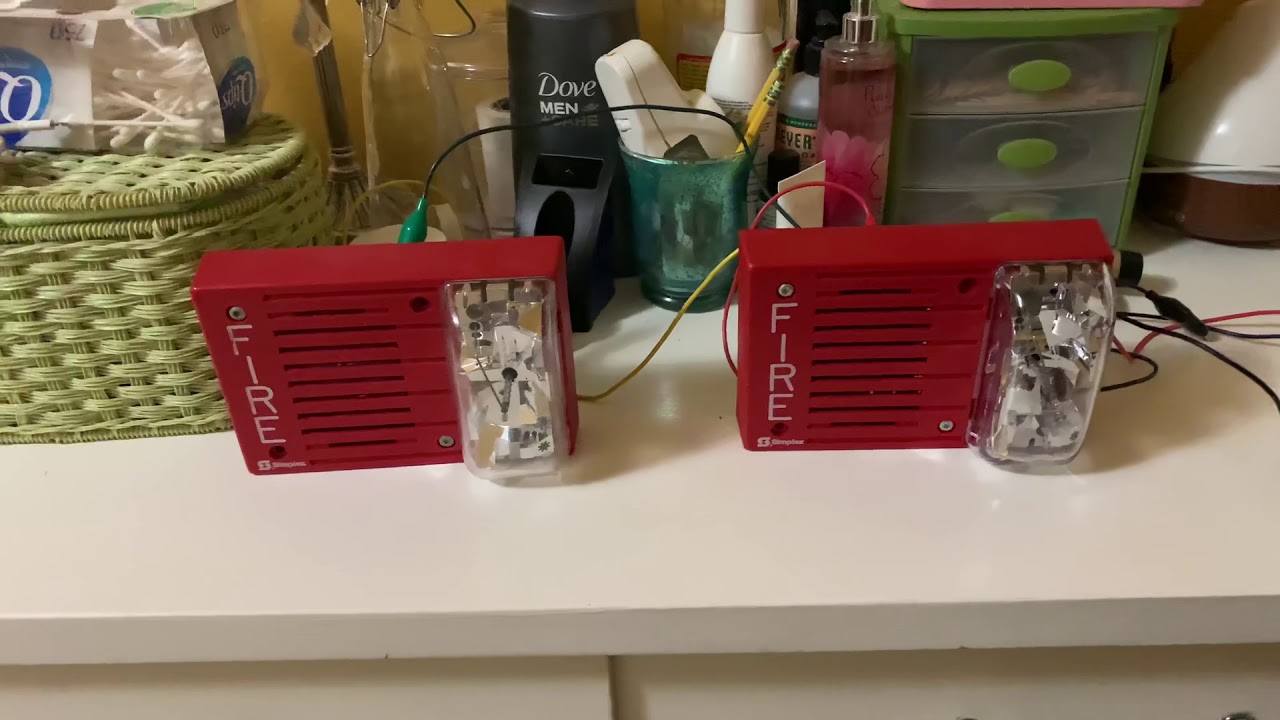 Simplex 4903-9219 and 4903-9236 fire alarm test - YouTube