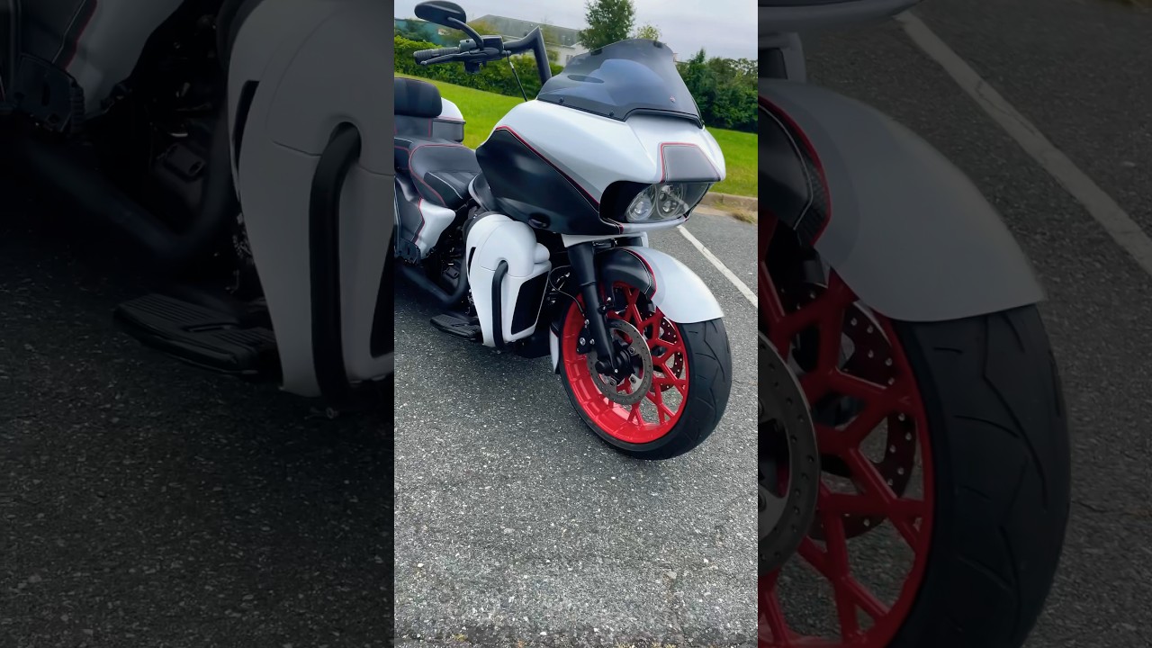 Custom Road Glide Trike | Harley Davidson - YouTube