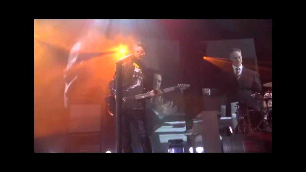 Muse - Animals iTunes Festival 2012 HD - YouTube