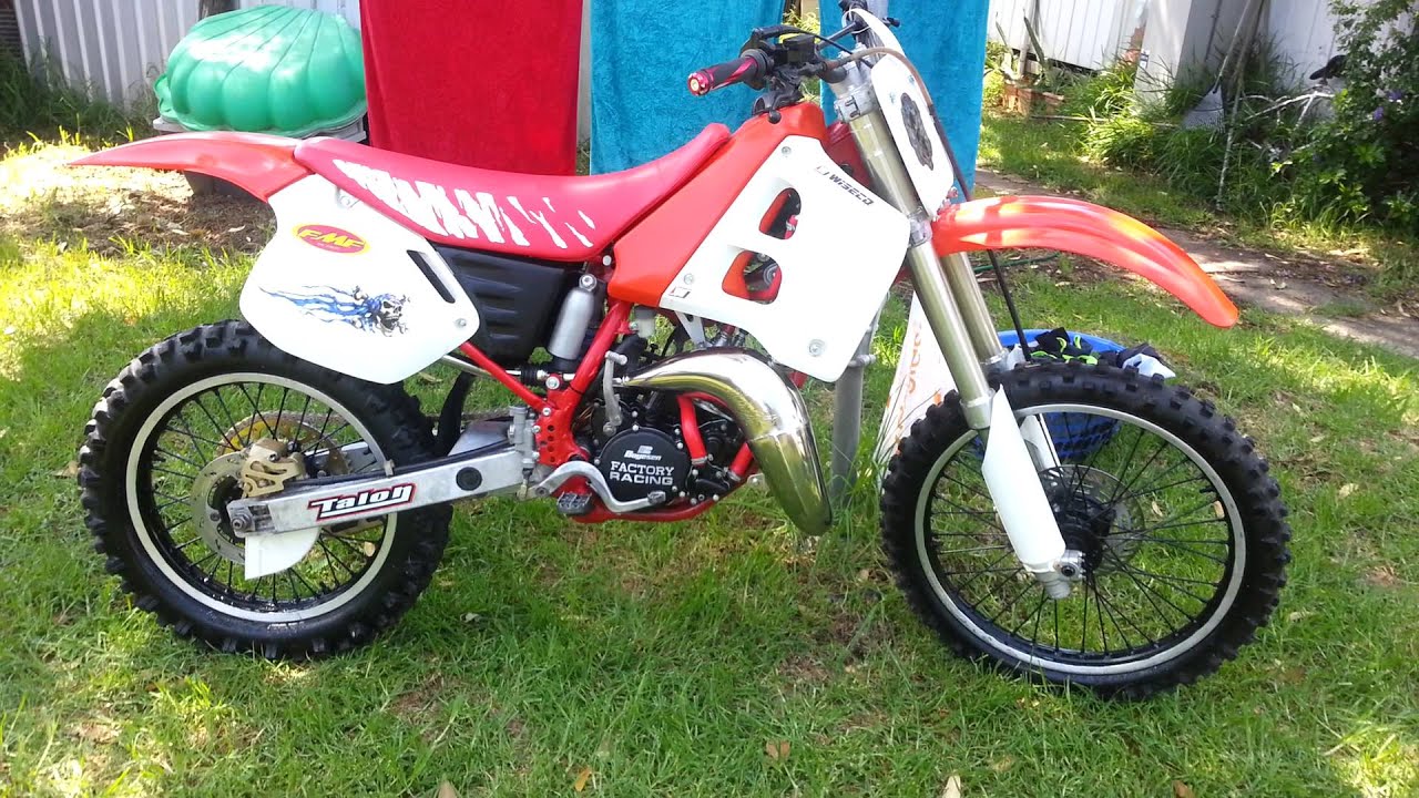 Cr125 1991 full restoration. - YouTube