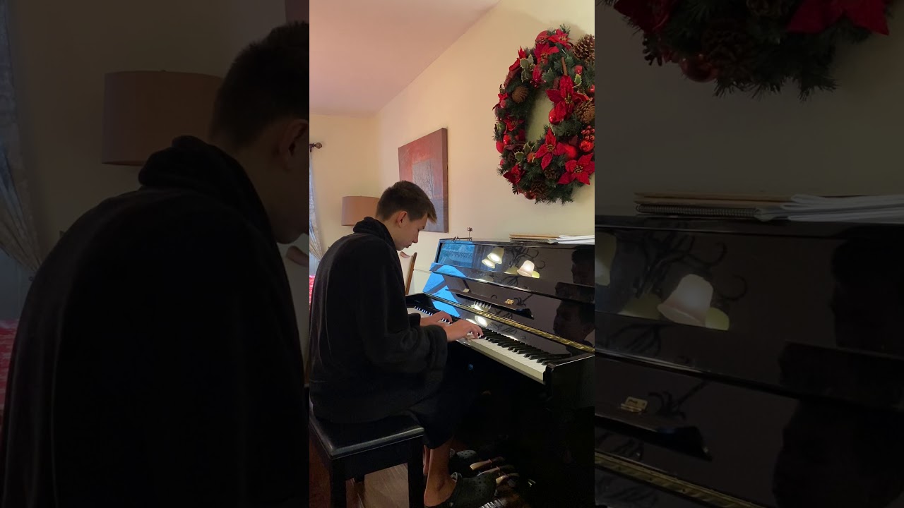 Ryan plays piano - YouTube