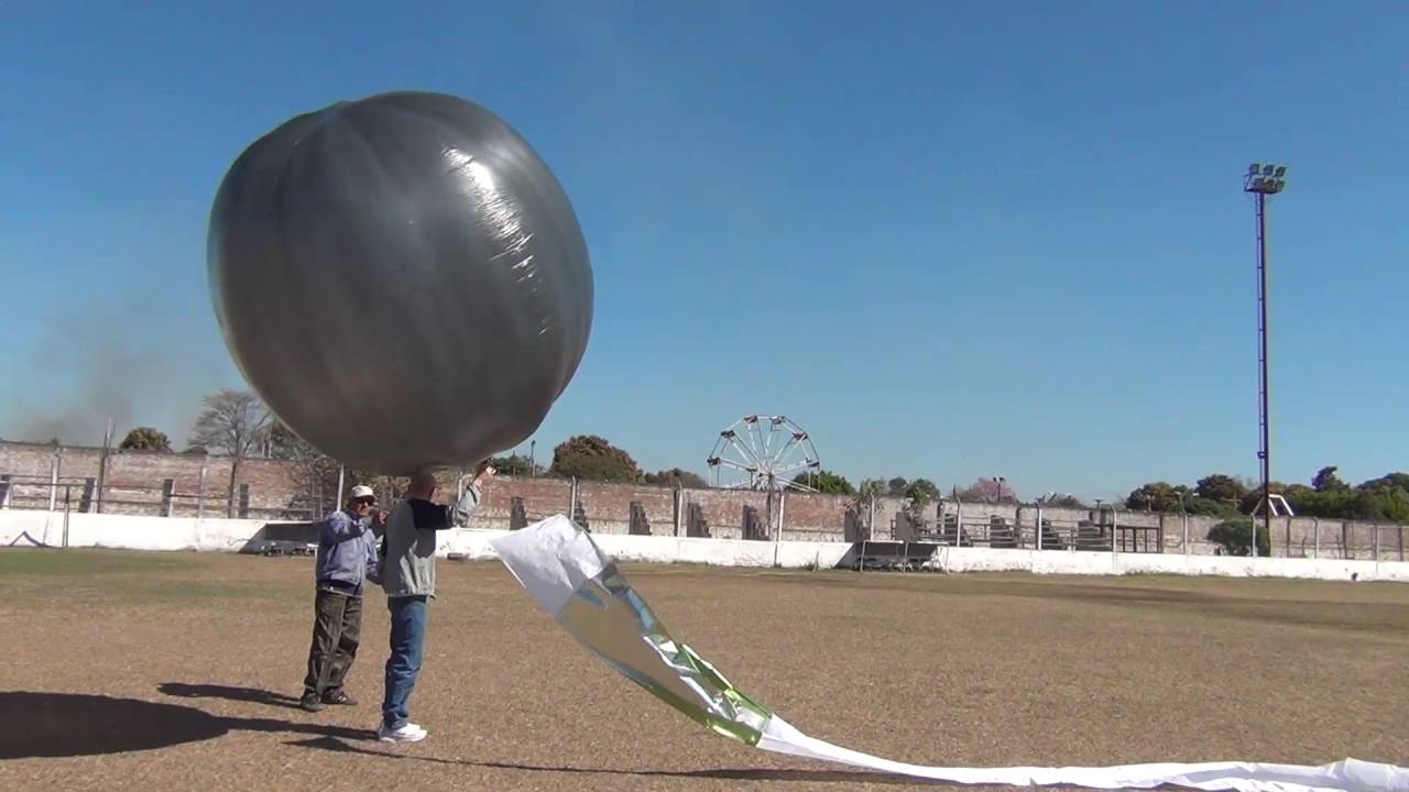 Globo Solar 2.2 Mts. - YouTube