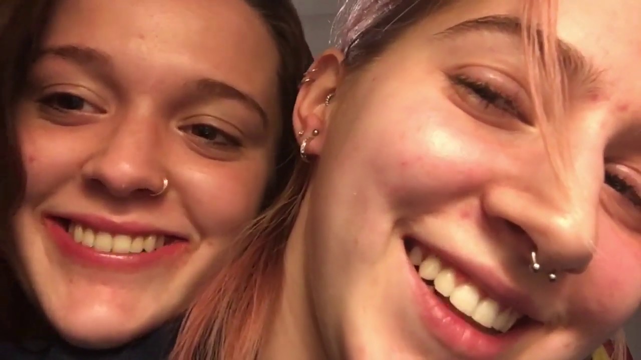 Piercing my own ear after crying for 2 hours - YouTube