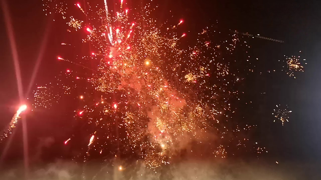 CnY 2020 – Year of the Rat Day 5 Night Firework Party In front of Hoo ...