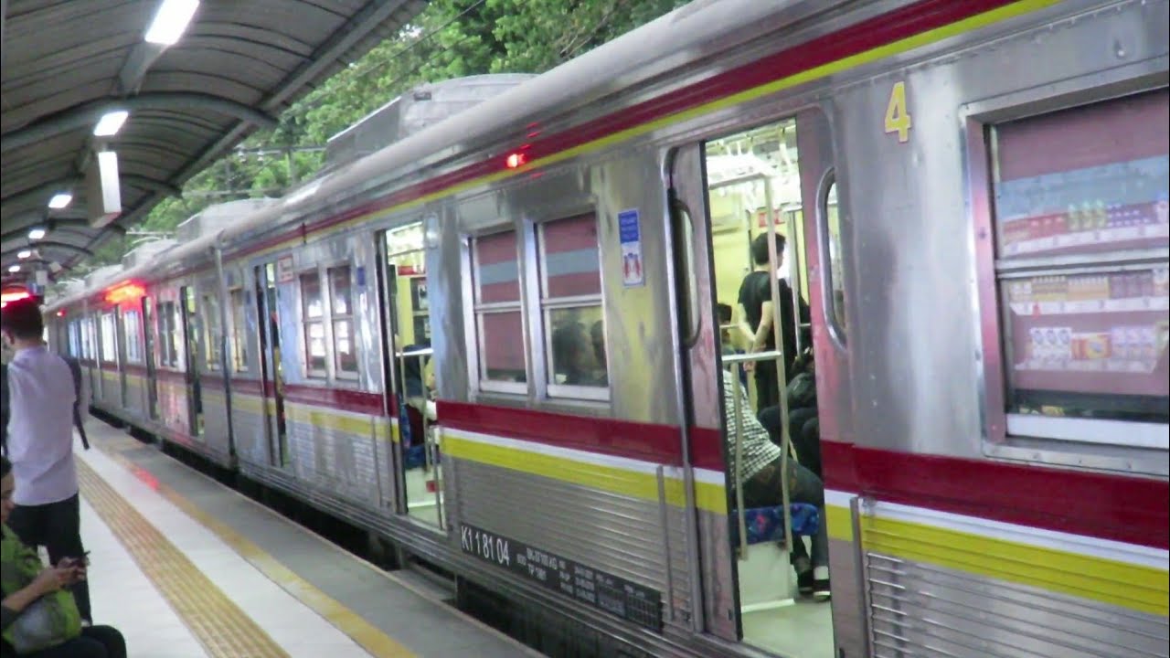 suara khas "piyuts" di KRL Commuter line seri 1000 dan 5000, air brake ...