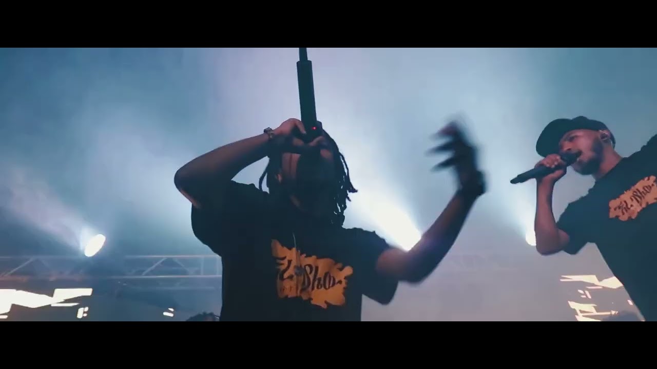 Live performance - YouTube