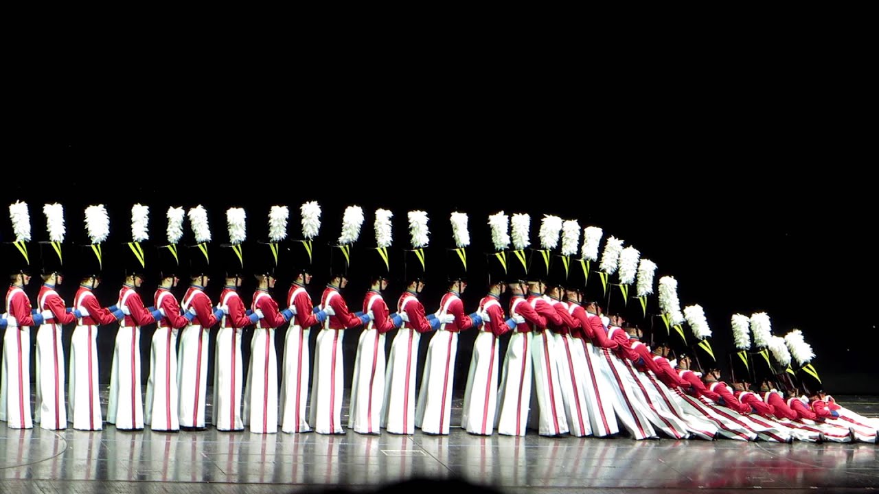 #78: Rockettes at Radio City Music Hall Christmas Spectacular - YouTube