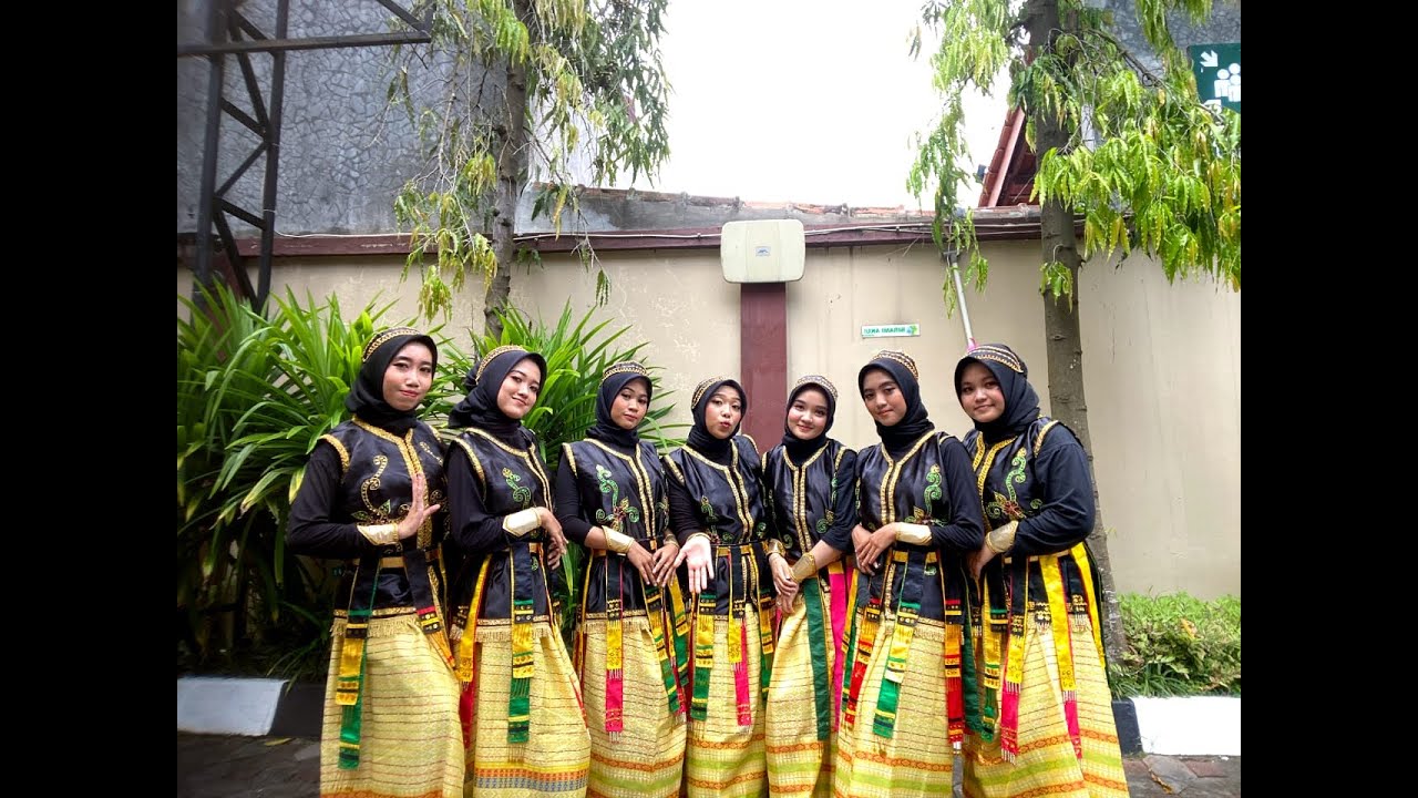 TARI PINAMPI-UAS TARI PGSD UAD - YouTube