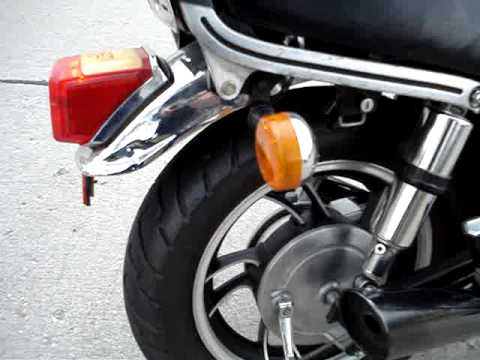 83 Yamaha Maxim 750 - YouTube