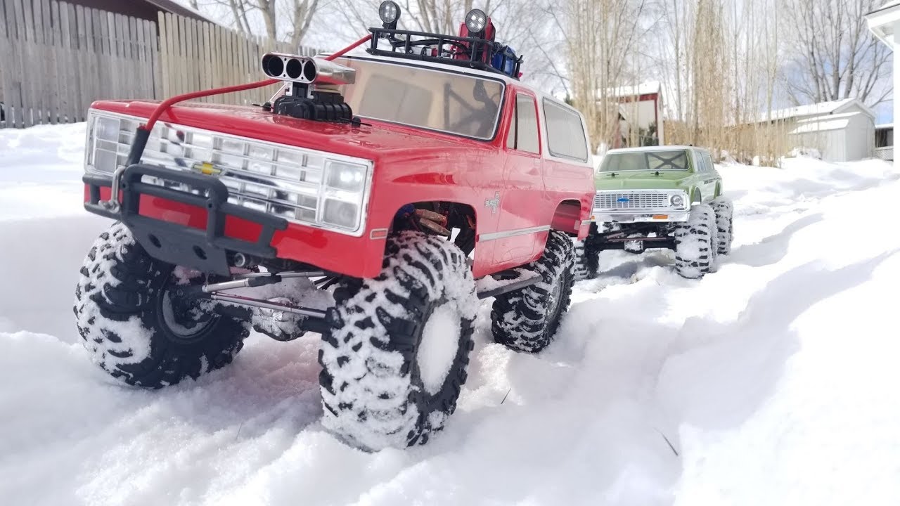 RC Backyard Snow Trail scale fun - YouTube