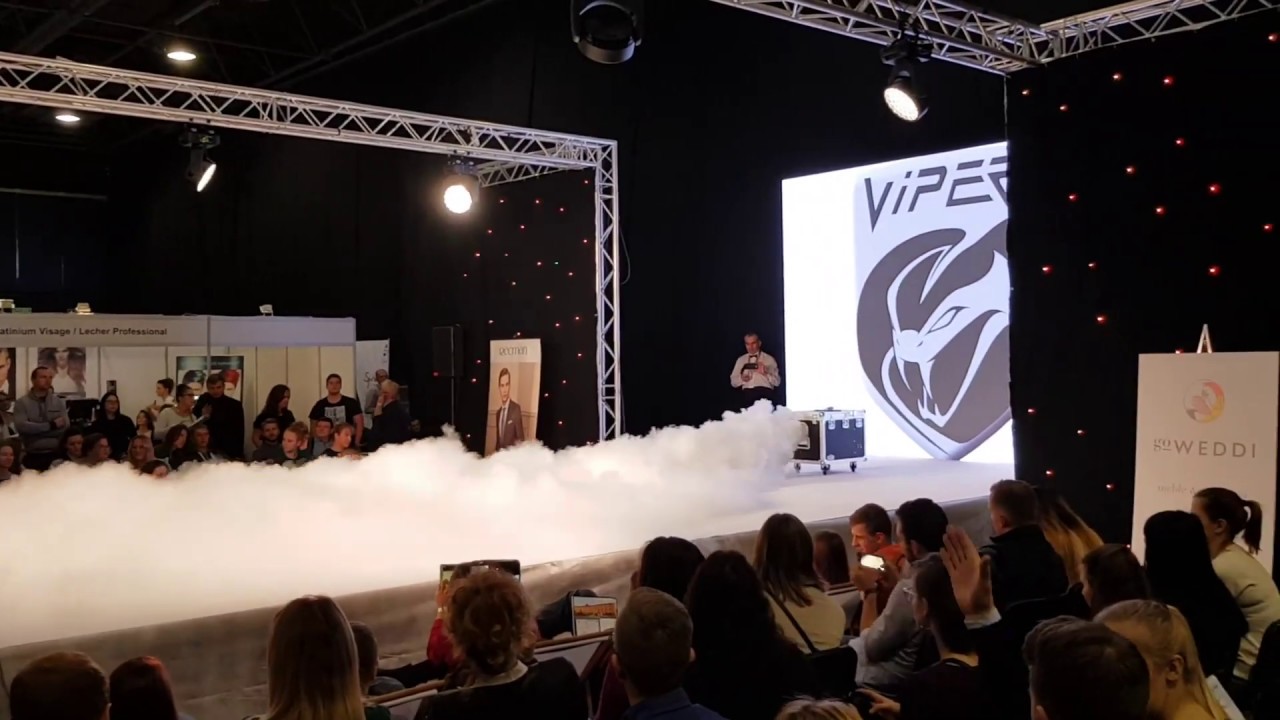 WYTWORNICA VIPER WYBIEG DLA MODELEK - YouTube