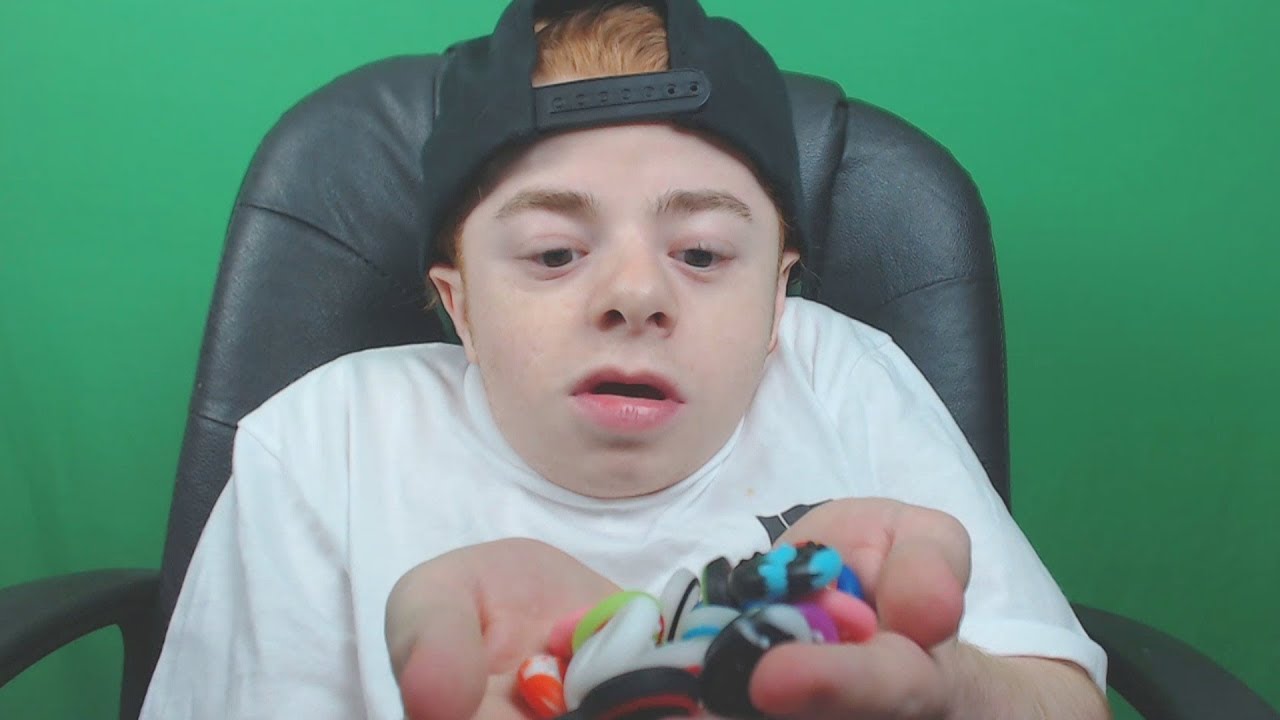 The Fortnite Helpers! (FADE GRIPS) - YouTube