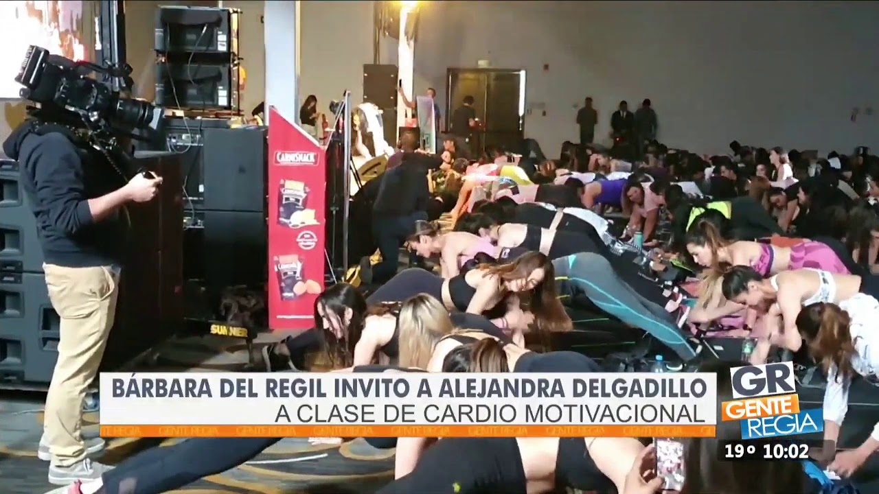 Clase de Cardio Bárbara de Regil invito a Alejandra Delgadillo - YouTube