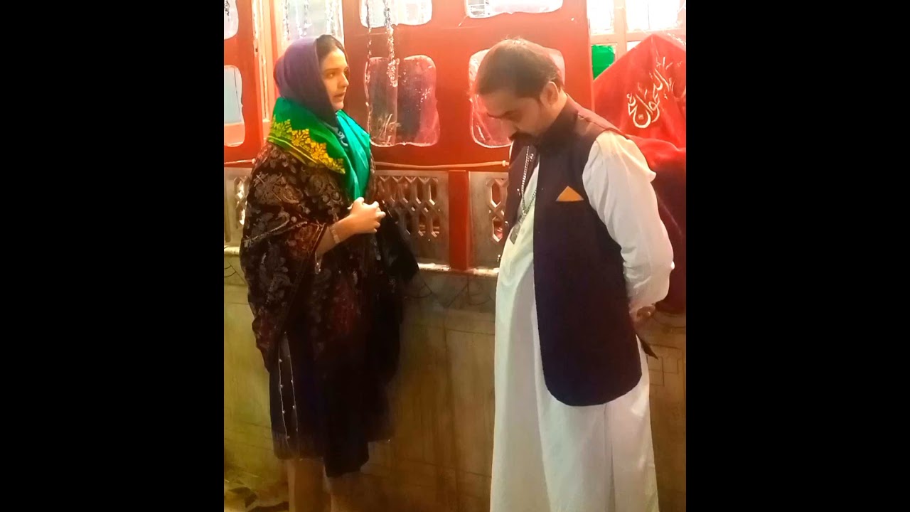 Memona Sajid Hazri Uch Shareef with MakhdoomZada Syed Bawa Shah Bukhari ...