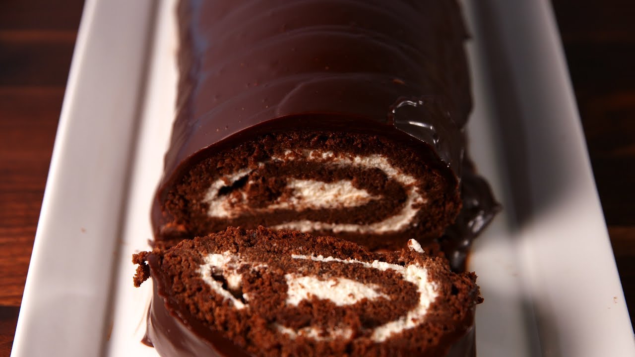 Giant Yodel Ho Ho Cake | Delish - YouTube